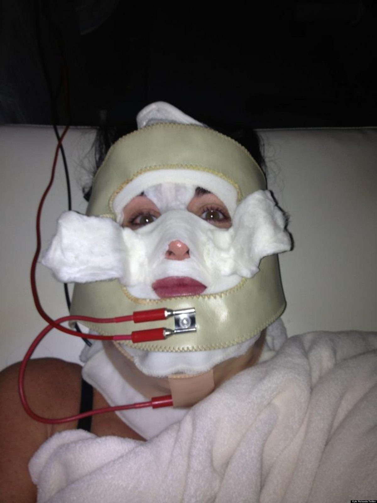 Kyle Richards’ Beauty Secrets – Blushing in Hollywood